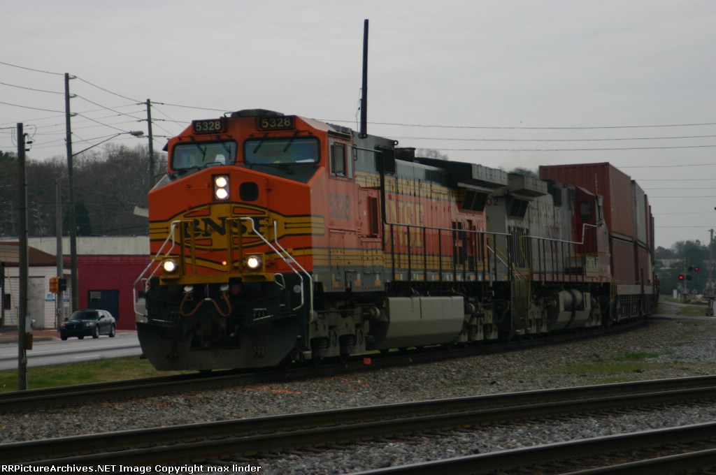 BNSF 5328